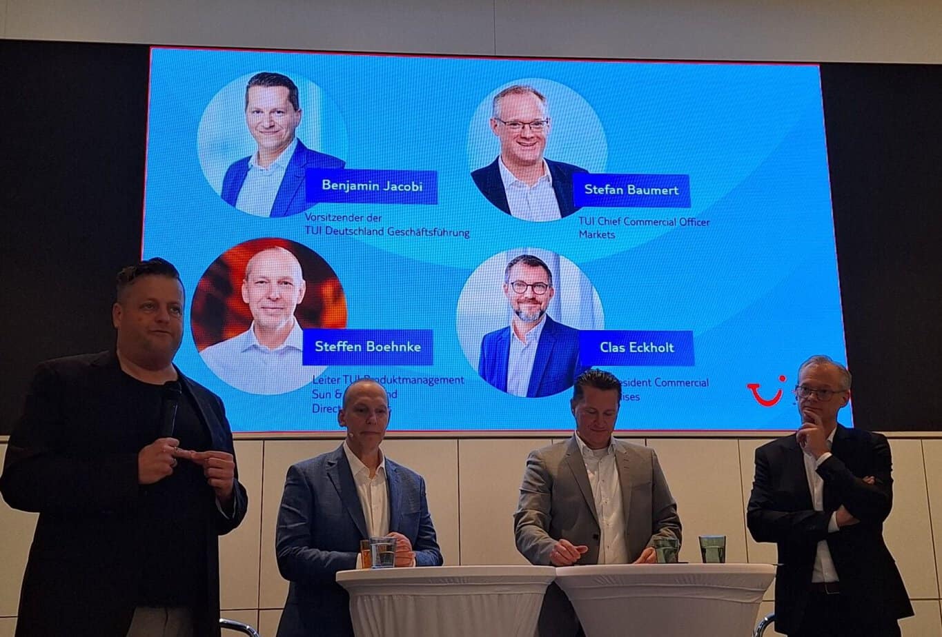 TUI-START IN DEN REISESOMMER 2025 – In der World of TUI Berlin | CTOUR ...